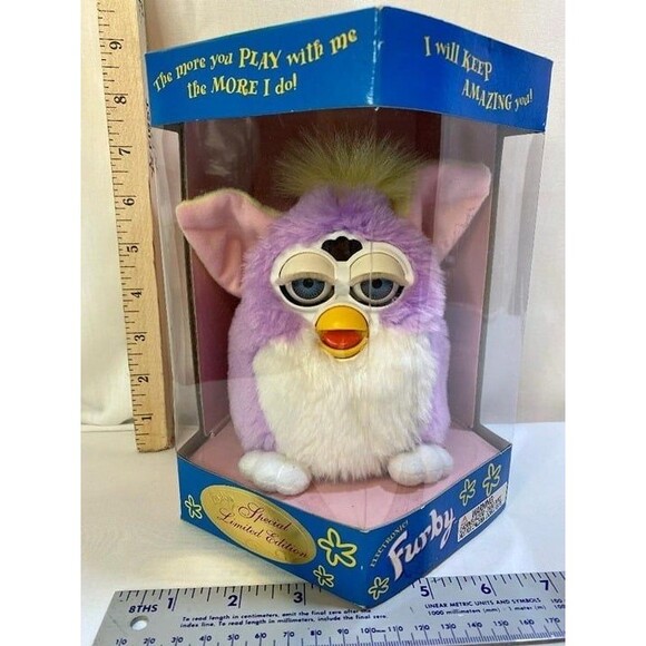 Toys | Furby New In Box 1998 Model 7884 Blue Eyes Spring Time Special ...